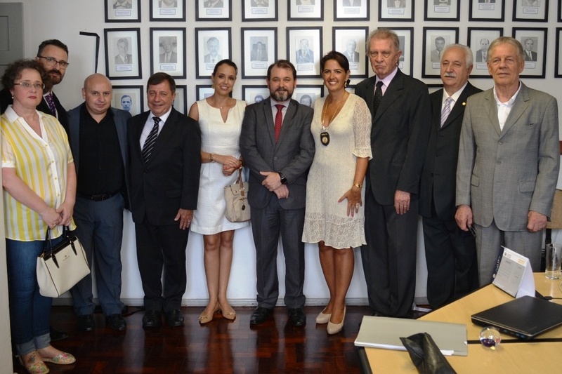 Acadepol inaugura galeria de ex-diretores e recebe armamento - Polícia ...